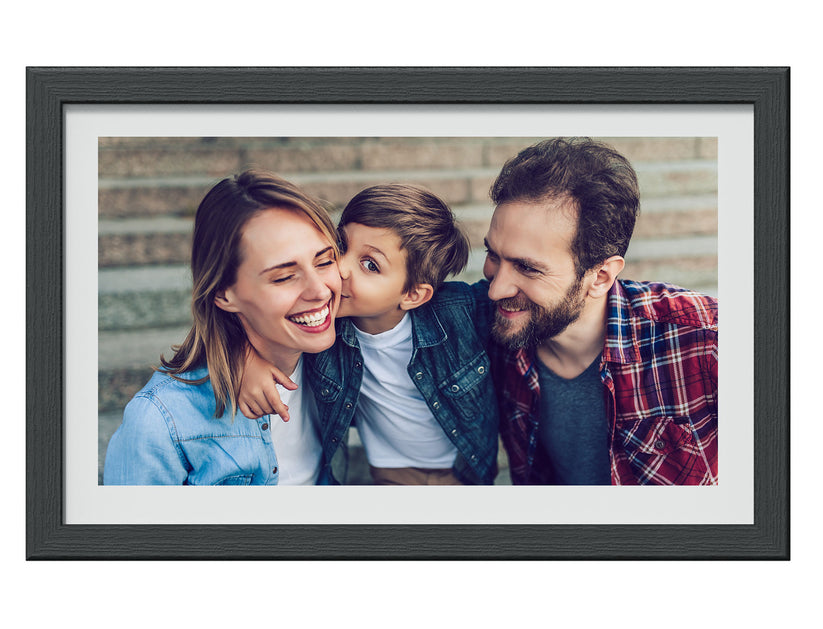 15.6-inch Frameo Wi-Fi Digital Photo Frame - White Border with 3 Inter ...